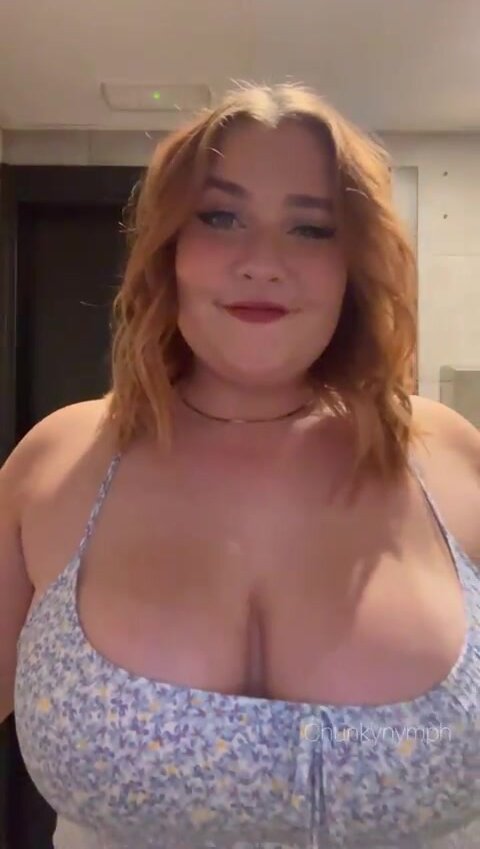 On A Date And Felt Like Showing Off My Tits