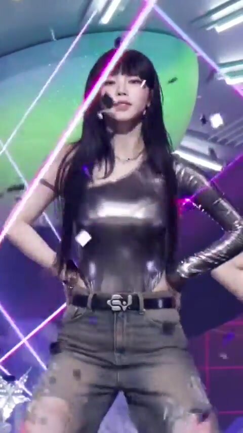 Aespa Karina
