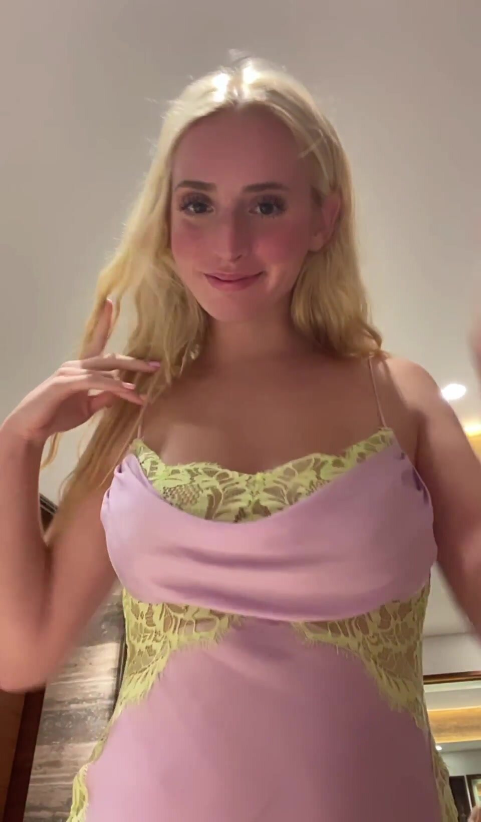 Shaking My Puffies Out